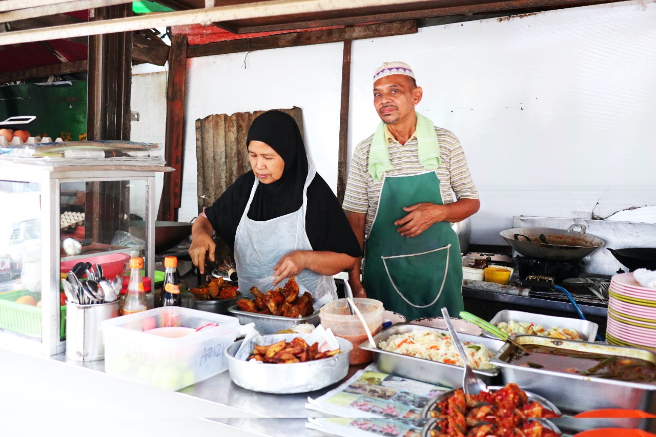 STREET FOOD AS COMMUNITY ANCHOR - The City at Eye Level