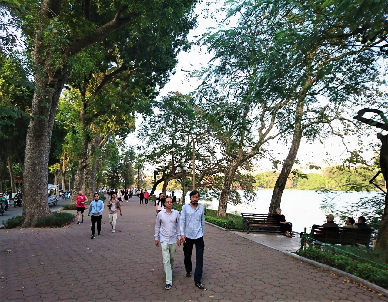 Walkability in Asian Cities - The City at Eye Level